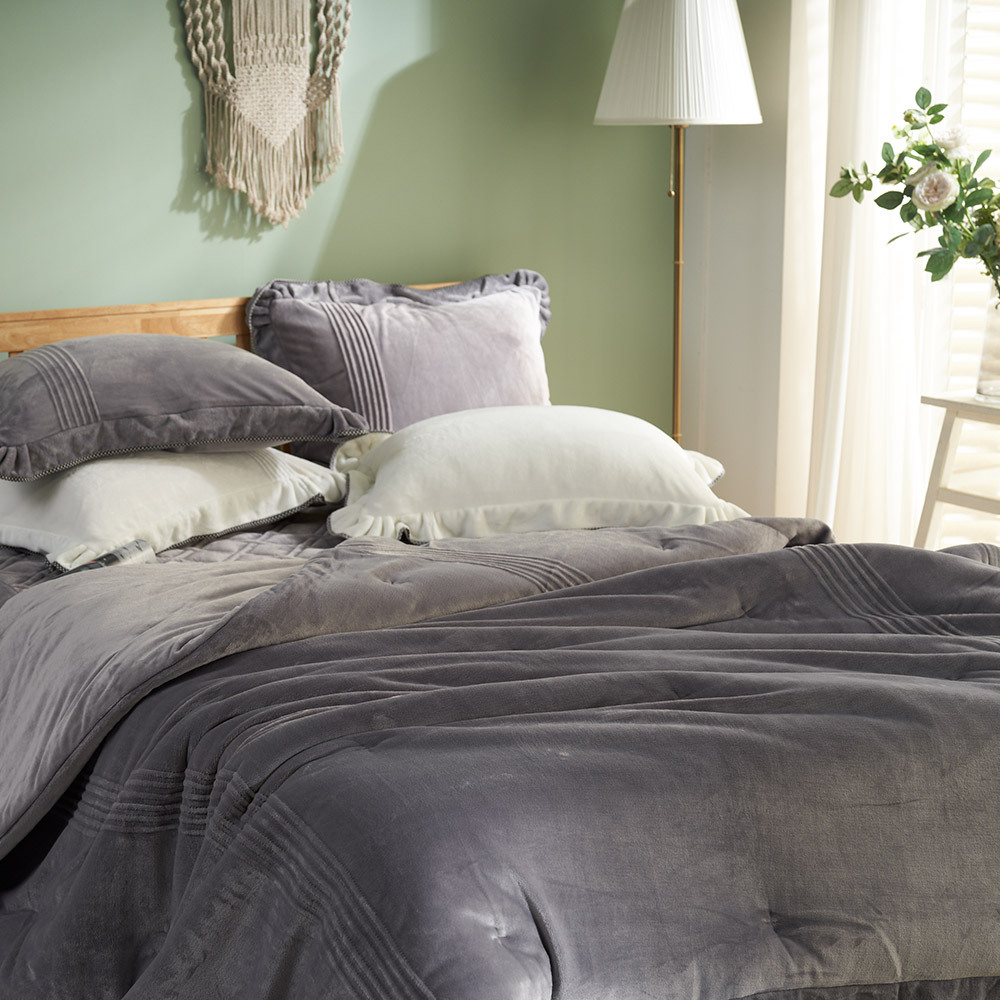 POOM | 아밍 보엘 핀턱 3.5mm 밍크 극세사 차렵이불 Q