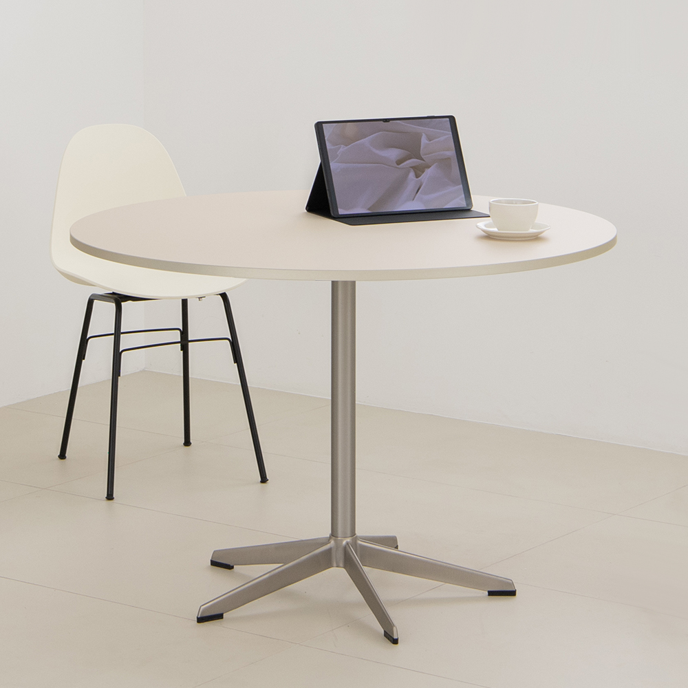 POOM | [FENIX] 델테 1100 원형 샴페인골드엣지 테이블