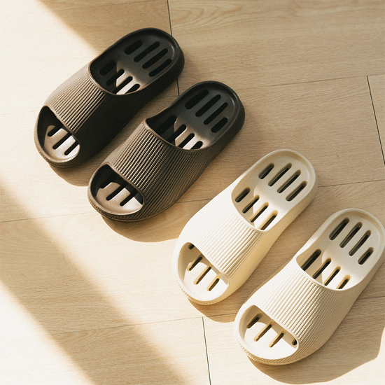 POOM | EVA소재 푹신한 붐 슬리퍼 2color 택1